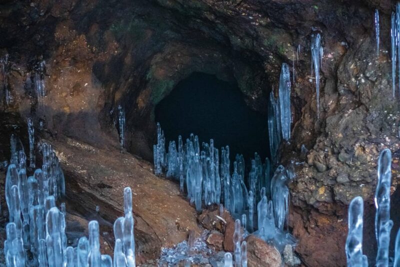 Bamboo Ice Cave: Snowshoe to see a natural phenomenon!