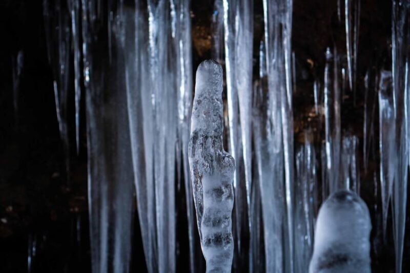 Bamboo Ice Cave: Snowshoe to see a natural phenomenon!