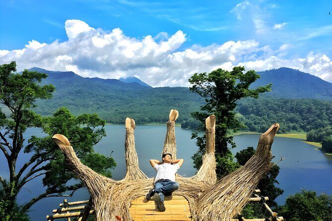 Best of North Bali Tour, Hot Spring, Waterfall, Lake Temples