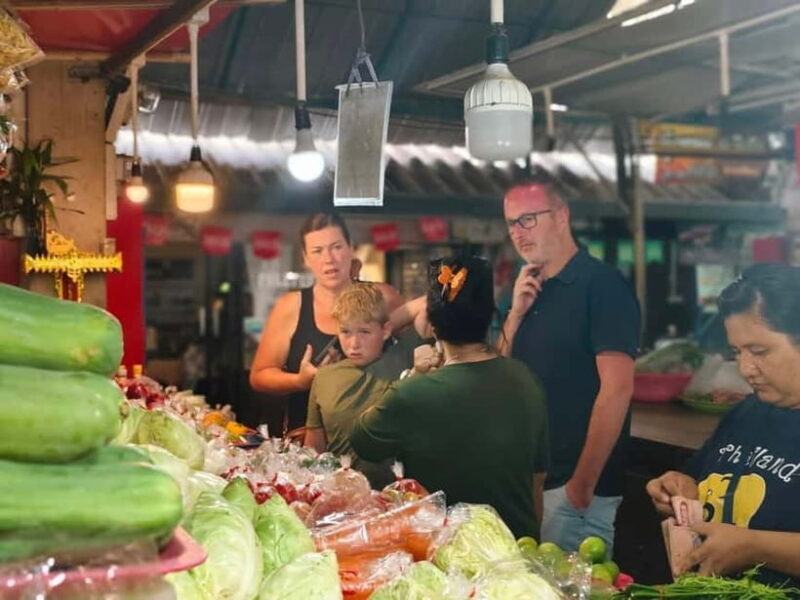 Chiang Mai : Cook in Farm, Market tour & Go by a Local Train