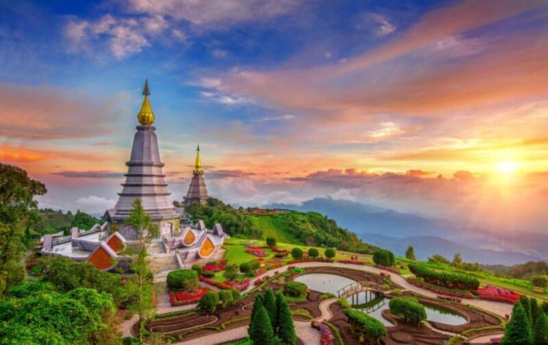 Chiang Mai: Doi Inthanon Park with Kew Mae Pan Hike Day Trip