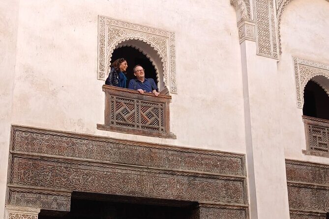 Discover the city of Fes on foot with the best guides