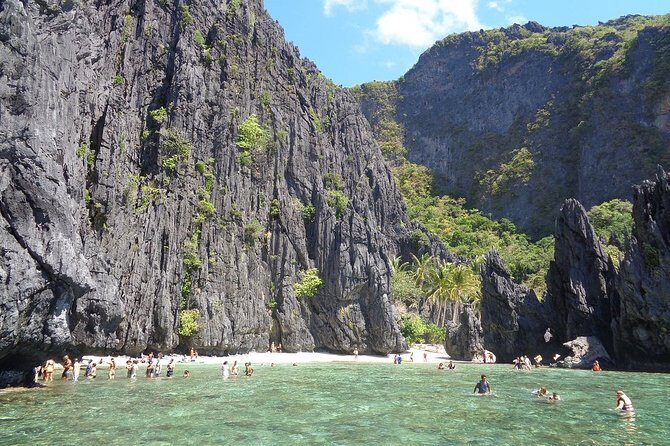 El Nido Island Hopping Tour A with Lunch