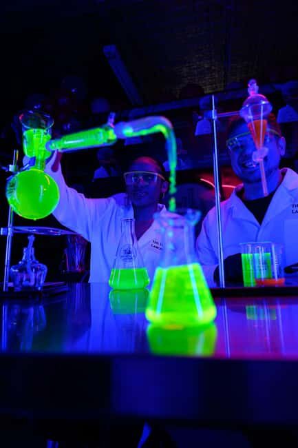 Los Angeles: Science and Sip The Drunken Laboratory
