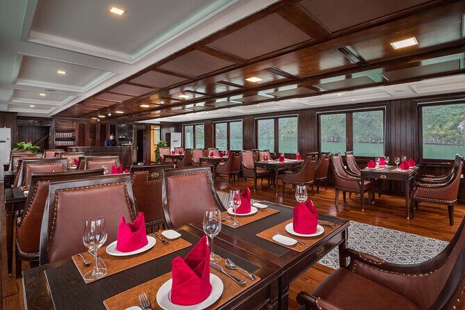 Luxury Cruise 5 star Top Tier Lan Ha bay 2D1N/ 3D2N