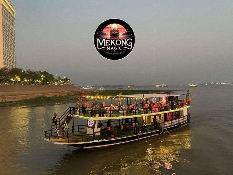 Phnom Penh: Sunset Cruise with freeflow beers & BBQ buffet