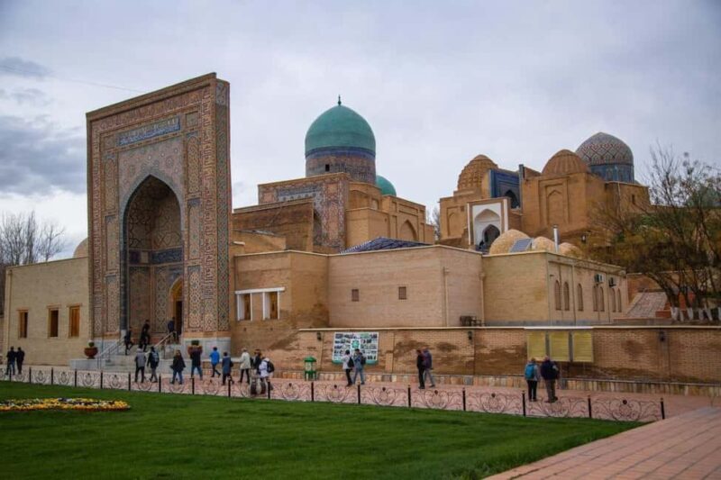 Private Samarkand city tour with "Plov" tasting!