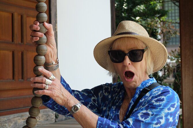 Quick Nara Tour for the First-Timers by Local Tour Guide